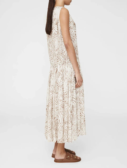 Pell 1990 | Classic. Cool. Feminine.